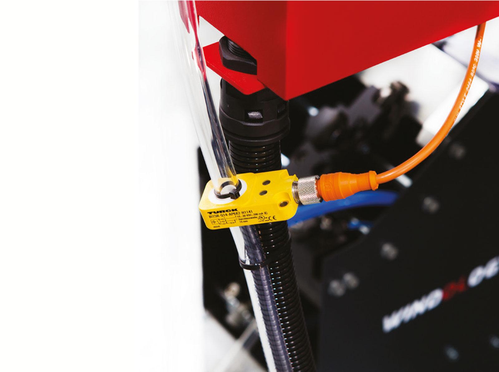 AUTOMATIC MULLION CONNECTOR JOINING | Artikon